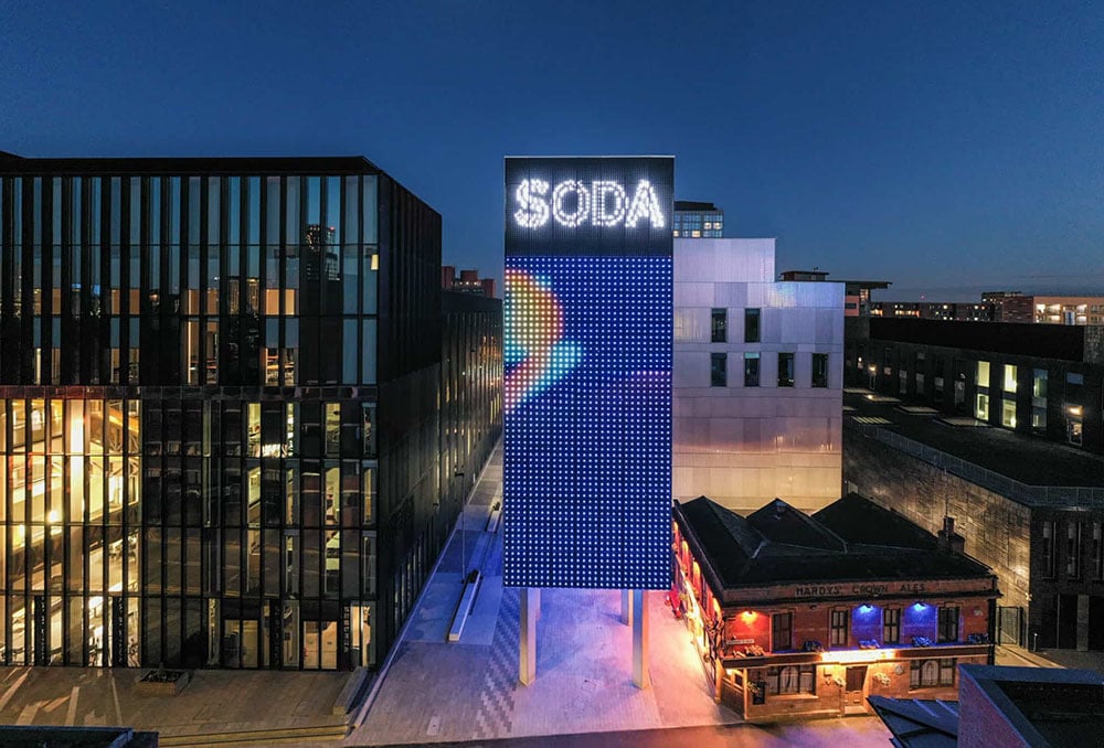 Maple’s Five Most Impressive Architectural Façades at Night